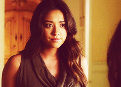 H pretty little liars pll GIF - Find on GIFER