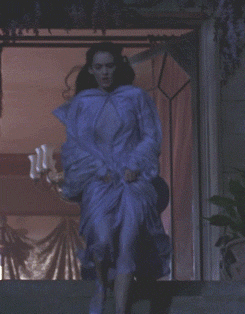 GIF winona ryder - animated GIF on GIFER