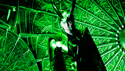 Thor the dark world GIF - Find on GIFER