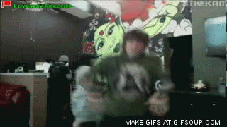 Chris drew GIF - Find on GIFER