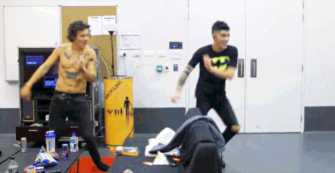 One direction dancing GIF - Find on GIFER