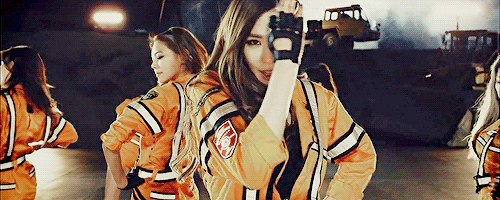 Female singers GIF - Find on GIFER