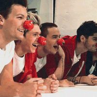 One direction dancing GIF - Find on GIFER