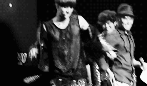 GIF kpop - animated GIF on GIFER