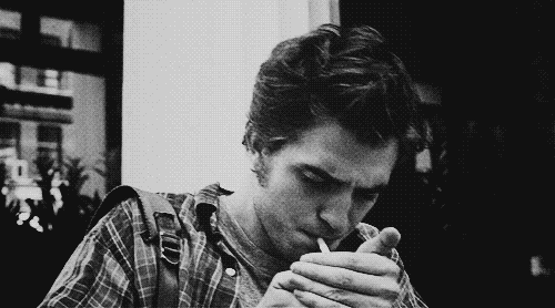 Robert pattinson GIF - Find on GIFER