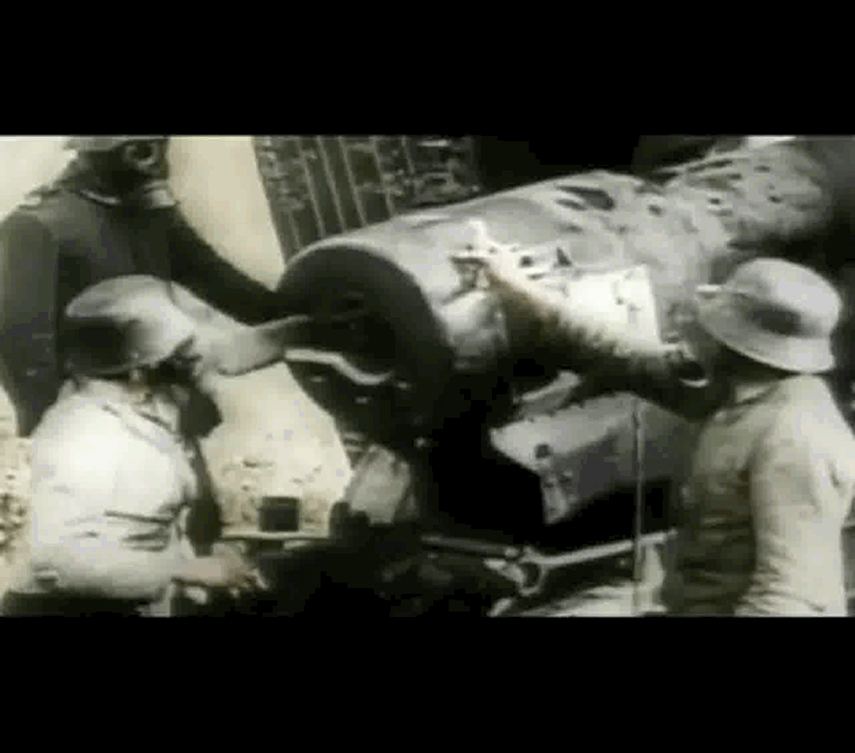 War world GIF - Find on GIFER