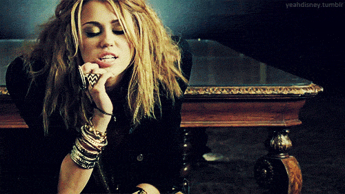 Miley cyrus GIF - Find on GIFER