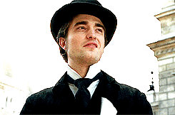 Robert pattinson GIF - Find on GIFER