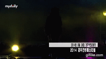 Dancing fail GIF - Find on GIFER