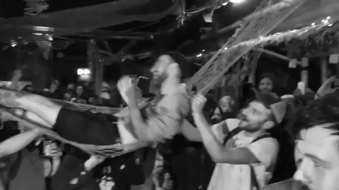 Relax chill GIF - Find on GIFER