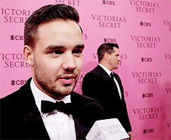 Play ball couch GIF - Find on GIFER