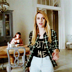 Emma roberts GIF on GIFER - by Kajinn