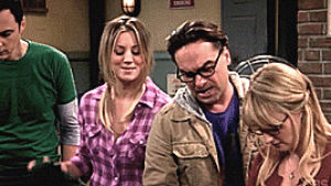 Kaley cuoco tbbt johnny galecki GIF - Find on GIFER