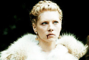 Katheryn winnick lagertha GIF - Find on GIFER
