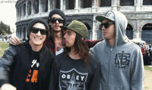 GIF pierce the veil - animated GIF on GIFER