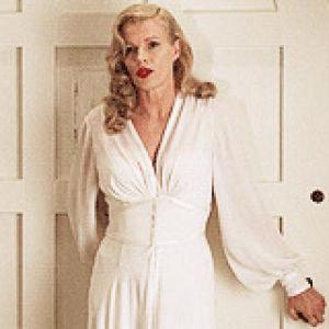GIF kim basinger - animated GIF on GIFER