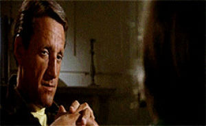 GIF jaws richard dreyfuss 1975 - animated GIF on GIFER