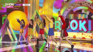 GIF splits kpop red velvet - animated GIF on GIFER