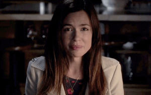 GIF alison dilaurentis sasha pieterse pretty little liars - animated ...