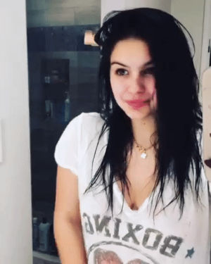 GIF ariel winter - animated GIF on GIFER