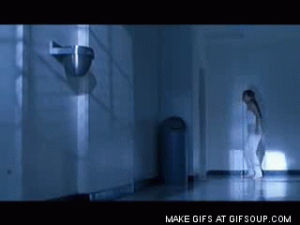 Sarah connor GIF - Find on GIFER