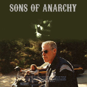 Charlie hunnam sons of anarchy jax teller GIF - Find on GIFER