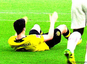 Bvb borussia dortmund lewandowski GIF - Find on GIFER
