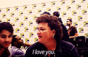 Shannon beiste glee h coach beiste GIF - Find on GIFER