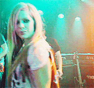 GIF avril lavigne hunt - animated GIF on GIFER