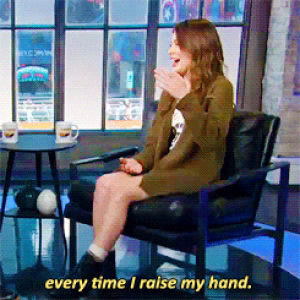 GIF miranda cosgrove vh1 set - animated GIF on GIFER - by Mananara