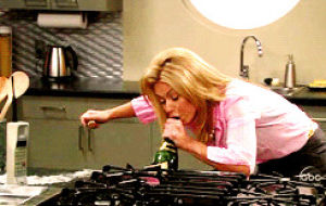 GIF kelly ripa - animated GIF on GIFER