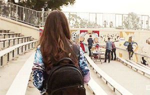 GIF alycia debnam carey the 100 ftwd - animated GIF on GIFER