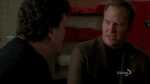 Shannon beiste glee h coach beiste GIF - Find on GIFER