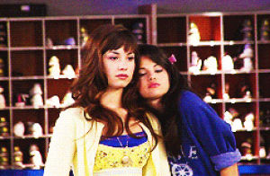 Love selena gomez GIF - Find on GIFER