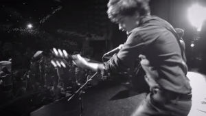 Rock breakdown phoenix GIF - Find on GIFER