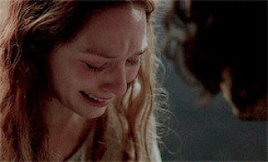 Ross x demelza GIF - Find on GIFER