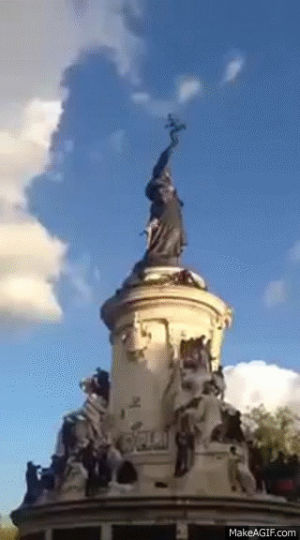GIF statue - animated GIF on GIFER - by Hugithris