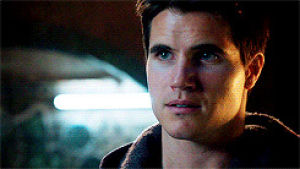 GIF robbie amell - animated GIF on GIFER