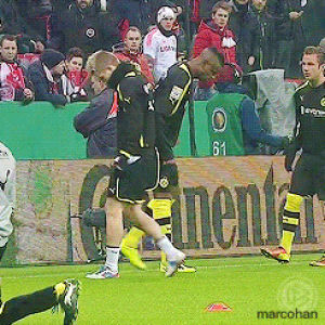 GIF mario gotze robert lewandowski marco reus - animated GIF on GIFER