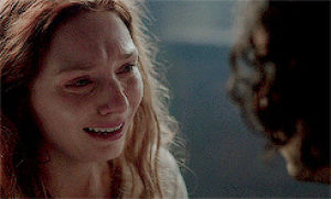 Ross x demelza GIF - Find on GIFER