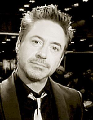 Robert downey jr GIF - Find on GIFER