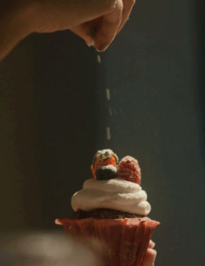 Cupcake painis GIF - Find on GIFER