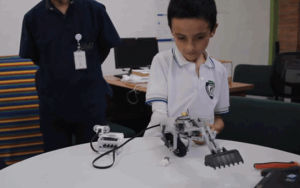 Innovation bionic hand bionics GIF - Find on GIFER