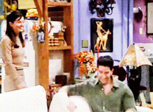 GIF courteney cox - animated GIF on GIFER