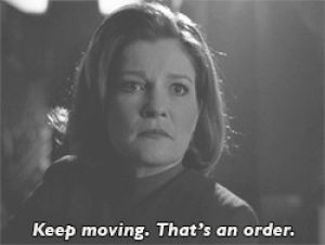 Janeway seven of nine star trek GIF - Find on GIFER