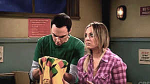 Kaley cuoco tbbt johnny galecki GIF - Find on GIFER
