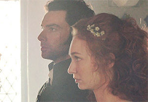 Ross x demelza GIF - Find on GIFER