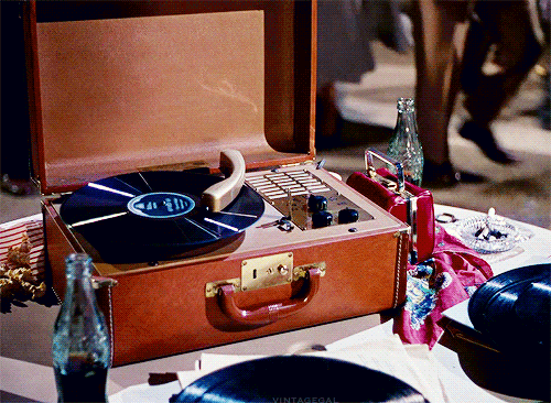 Dancing music vinyl GIF on GIFER - by Tygra