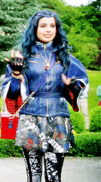 Descendants GIFs - Get the best gif on GIFER