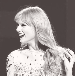 Tsmile GIFs - Get the best gif on GIFER